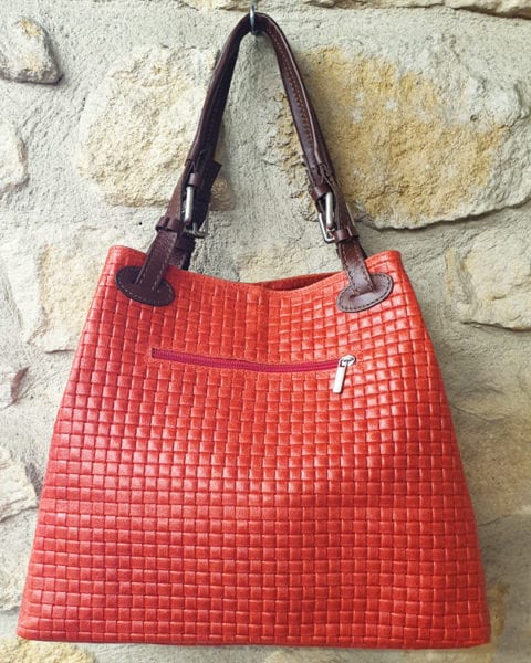 Sac à main en cuir tressé rouge - Vêtements cuir adaptés à votre ...